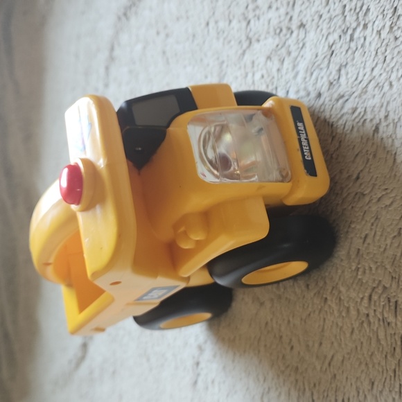 Caterpillar | Toys | Caterpillar Cat Flashlight Truck Yellow Black Red ...